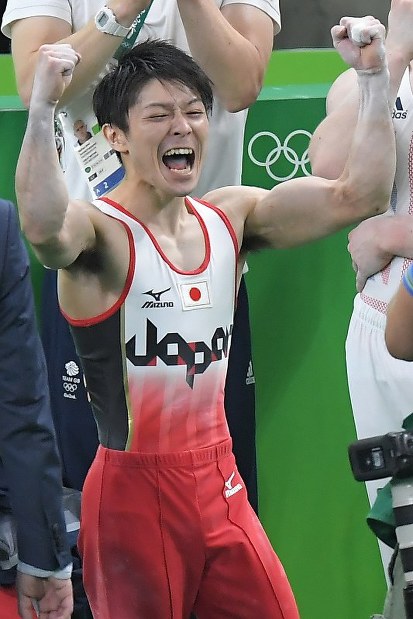 Photo Special: Gymnast Kohei Uchimura defends gold in individual all ...