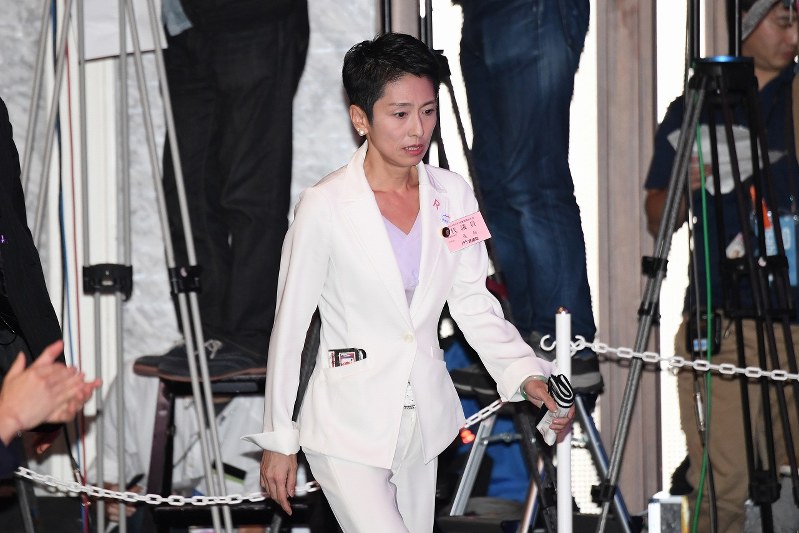 民進党：新代表に蓮舫氏 1回目投票で決定 [写真特集6 15] 毎日新聞