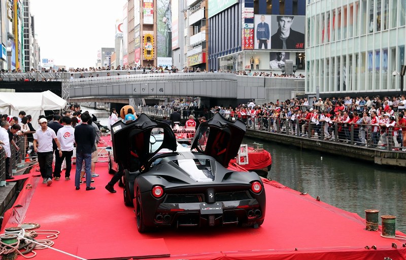 Photo Special: Where the rubber meets the... river? - The Mainichi