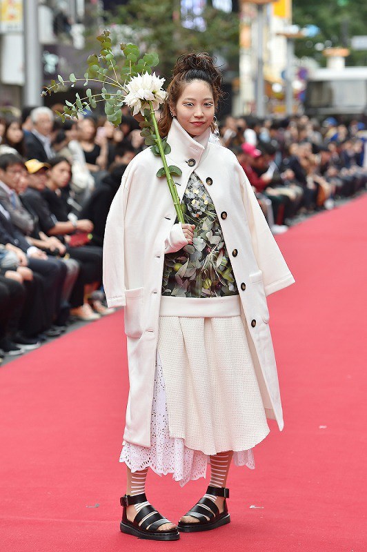 Photo Special: Tokyo street turns into runway during Japan Fashion Week ...