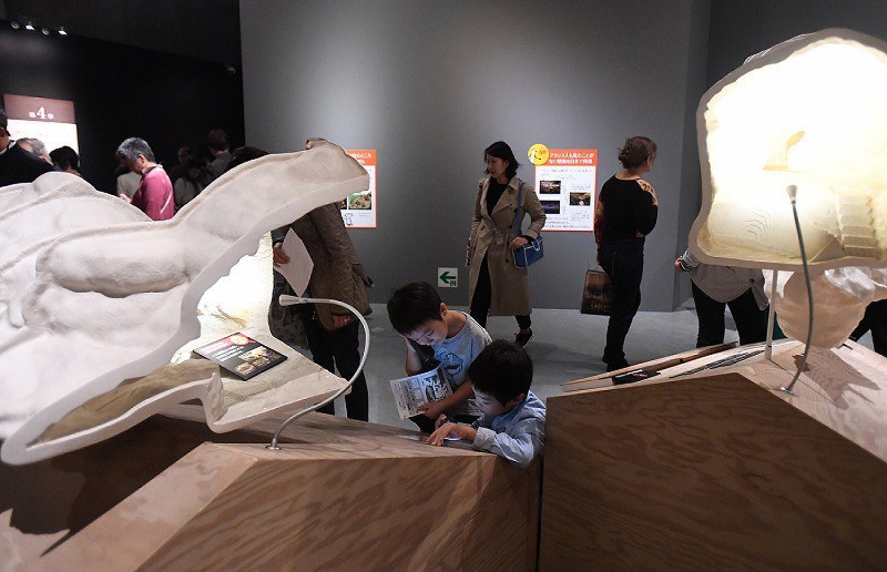 Photo Special: Lascaux cave painting exhibit opens in Tokyo - The Mainichi