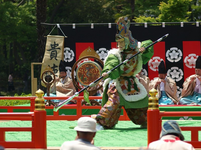 Glimpses of Japan: Ancient court dances (8) - The Mainichi