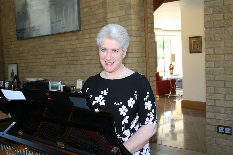 Charlotte de Rothschild: The soprano who released a CD of Japanese ...