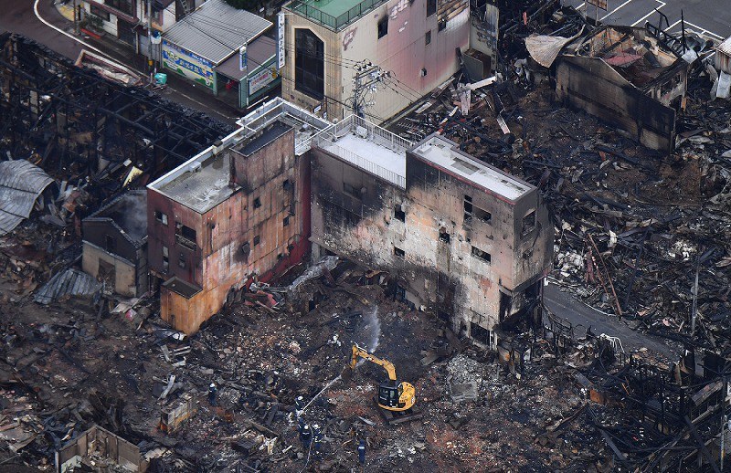 Photo Special: Stark devastation day after Niigata fire - The Mainichi