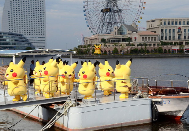 In Photos: Wave of Pikachus storms Yokohama - The Mainichi