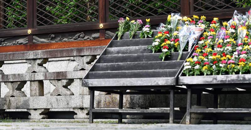 203 cases of people's ashes reported to police as lost and found items ...