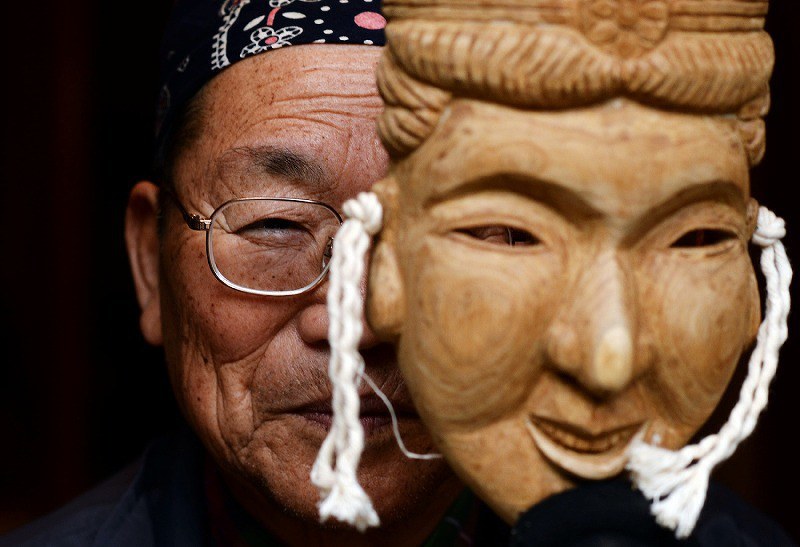 Photo Journal: Showing a new face - The Mainichi