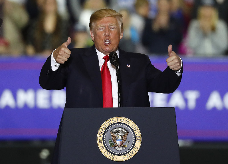 Trump sharpens aim at Democrats facing election - The Mainichi