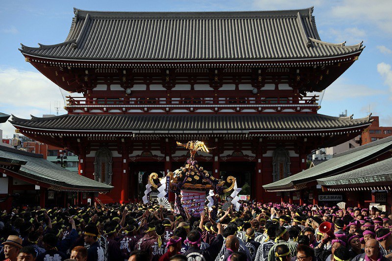 In Photos: Sanja Matsuri festival reaches its peak in Tokyo's Asakusa ...