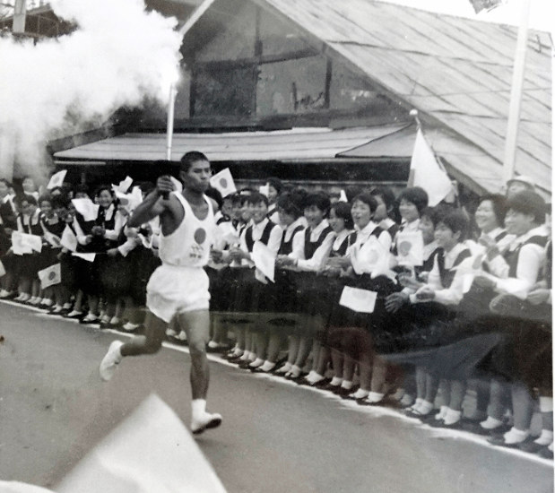 1964 Olympic torch bearer hopes 2020 runners will spur hope in ...