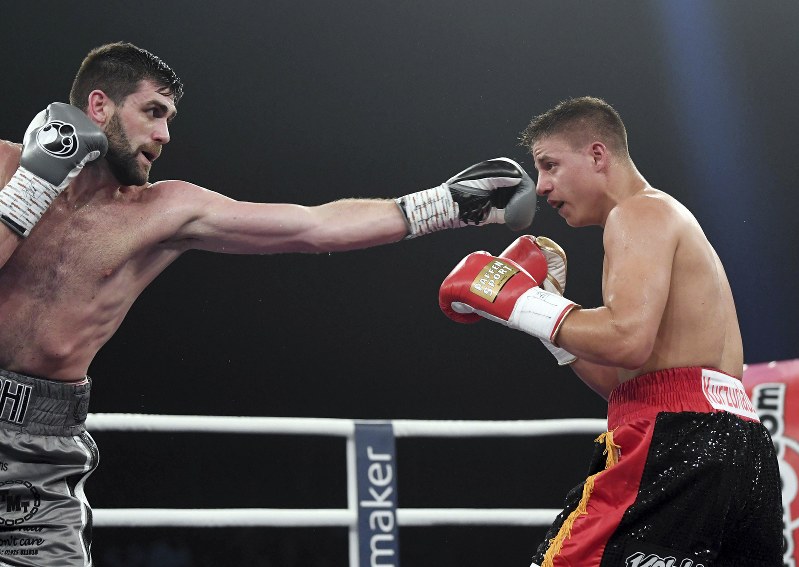 Boxing: Fielding stops Zeuge to win WBA super middleweight belt - The ...