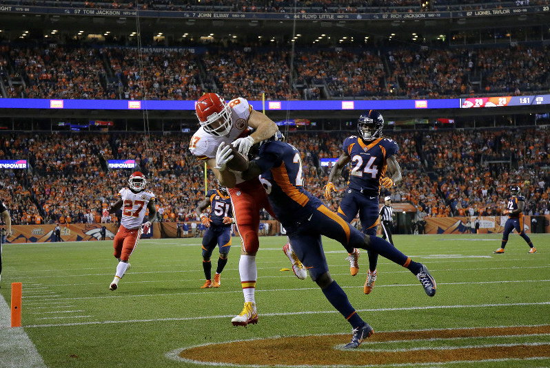 Showtime: Mahomes rallies Chiefs past Broncos, 27-23 - The Mainichi