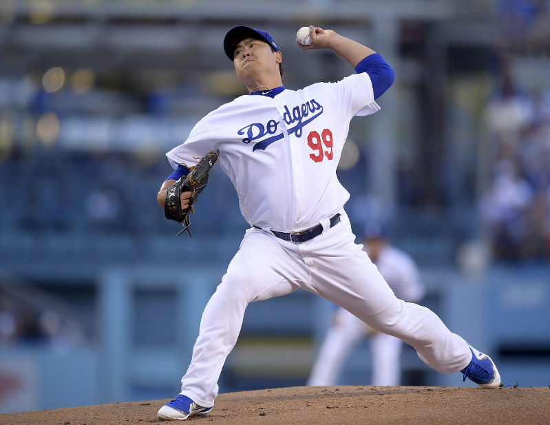 MLB: Ryu sharp, Dodgers hit 3 HRs, beat Braves 6-0 in NLDS opener - The ...
