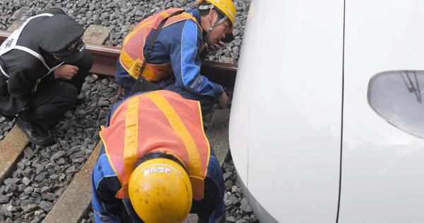 JR West holds emergency drill following bullet train crack incident ...