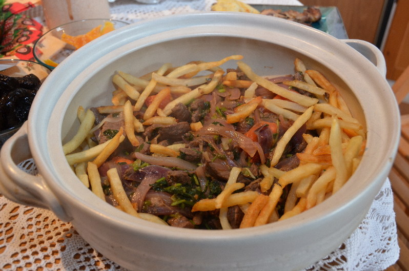 New Year food worldwide: Peruvian 'jumping beef' Lomo Saltado served with soy sauce - The Mainichi