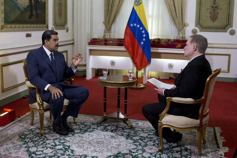 AP Interview: Maduro reveals secret meetings with US envoy - The Mainichi