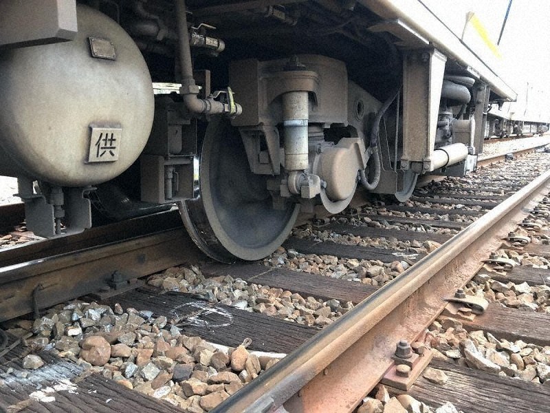 Train derails in likely track switch snafu in western Japan - The Mainichi