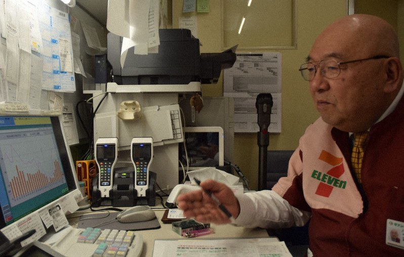 Convenience stores see little respite from endless work as new Reiwa ...