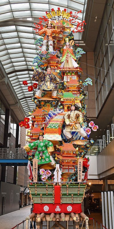 In Photos: Traditional 'Kazari Yamakasa' floats add splash of color to ...