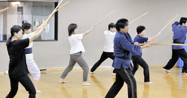 Theatrical sword fighting carves new path in Japan's fitness market ...