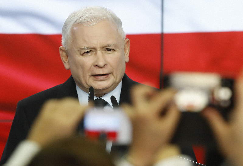 Poland's ruling party declares victory in divided nation - The Mainichi
