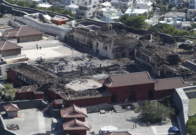 400 artifacts, ancient docs at Okinawa's Shuri Castle destroyed in fire ...