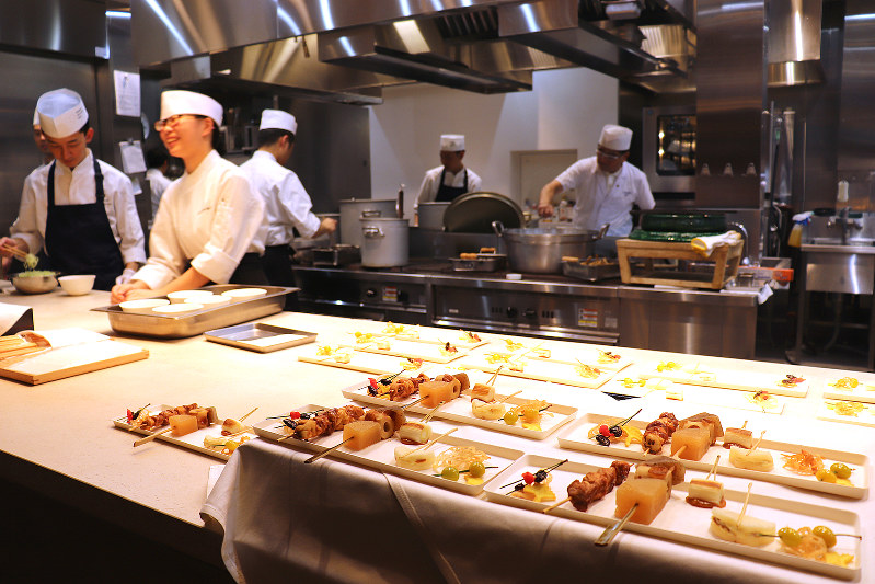 In Photos: 'Old meets new' at Tokyo food event - The Mainichi