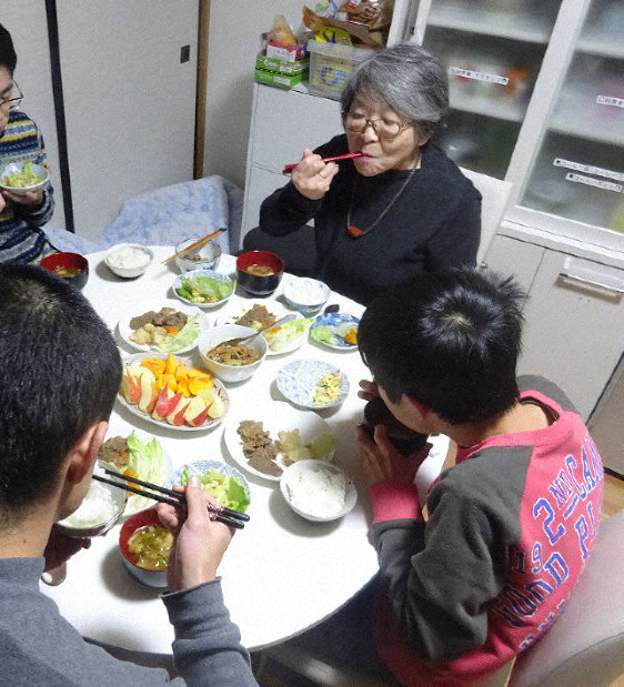 Japan eyes 'seamless' measures to fight child poverty, yet for many ...