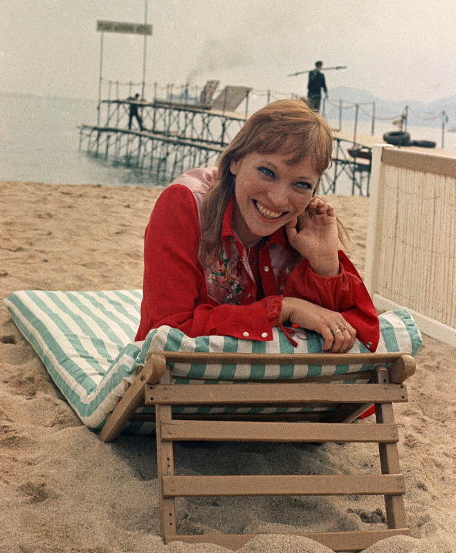 Anna Karina, the icon of French New Wave cinema, dies at 79 - The Mainichi