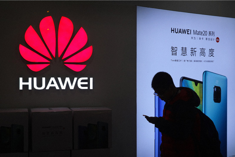Huawei sales up 18% but US pressure means tough times ahead - The Mainichi