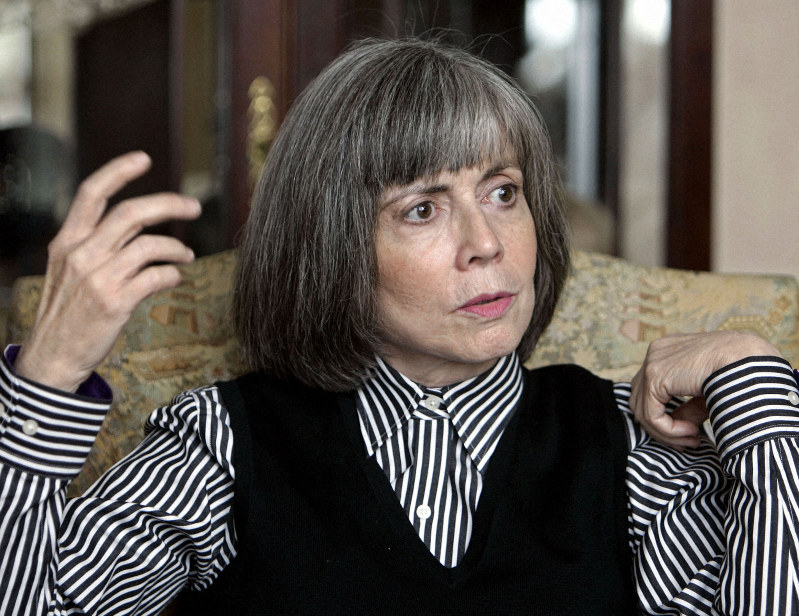 Tulane acquires archive of 'Vampire' author Anne Rice - The Mainichi