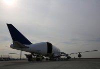 In Photos: Boeing's massive Dreamlifter cargo plane, inside and out ...