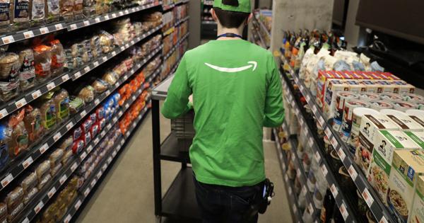 No checkout needed: Amazon opens cashier-less grocery store - The Mainichi