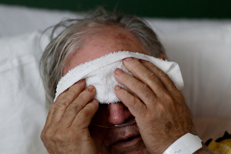 Flu and coronavirus: Similar symptoms, different fears - The Mainichi