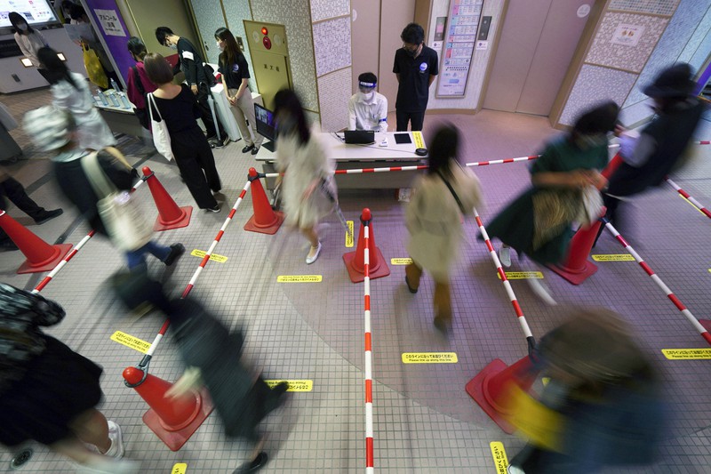 Japan's pandemic deaths low, but future success uncertain - The Mainichi