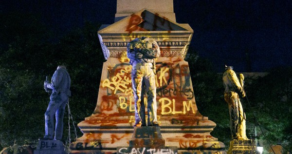 Not set in stone: Statues fall as Europe reexamines its past - The Mainichi