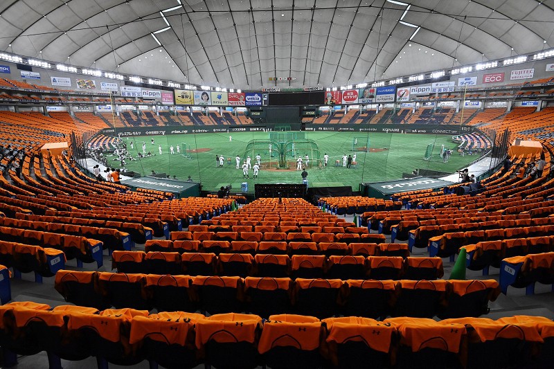 In Photos: Japanese baseball is back, minus the cheering crowds - The ...