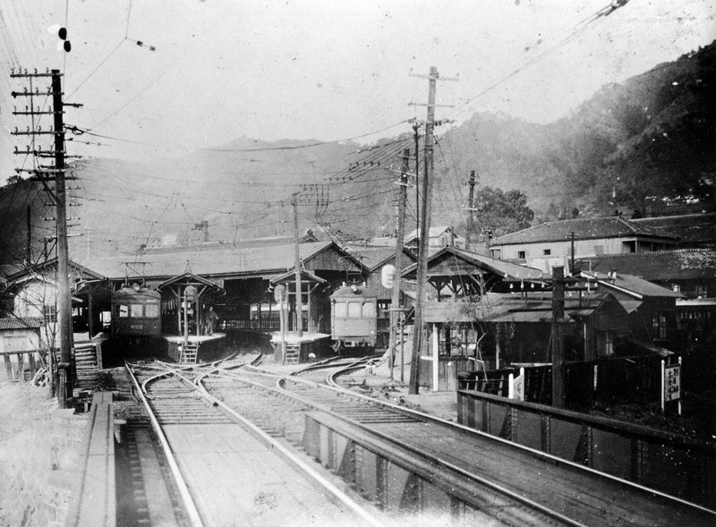 Western Japan's Hankyu Kobe Line marks 100th anniversary - The Mainichi