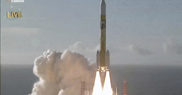 United Arab Emirates spacecraft rockets from Japan toward Mars in Arab ...