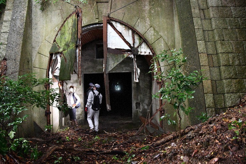 First civilians in 104 yrs visit off-limits isle, former Imperial ...