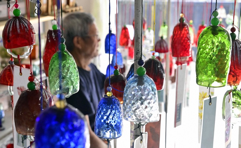 Traditional wind chime maker in west Japan rings in busy season amid ...
