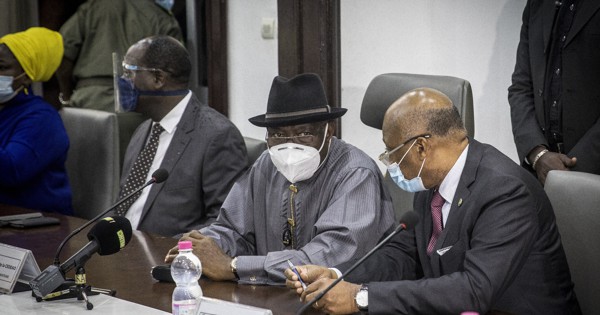 West African leaders press for Mali president's release - The Mainichi