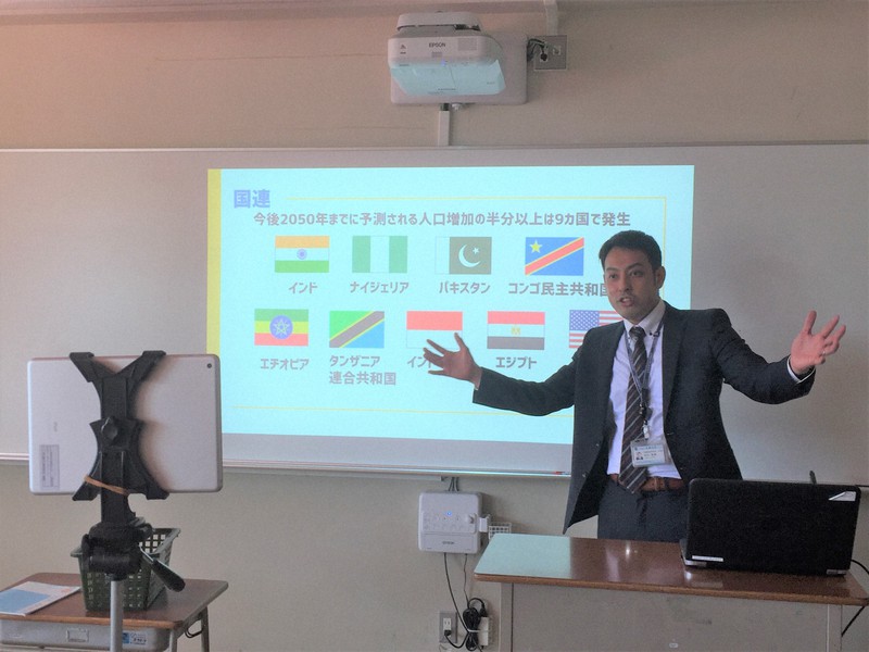 Pre-high school students in western Japan pref. to get 1 computer each ...