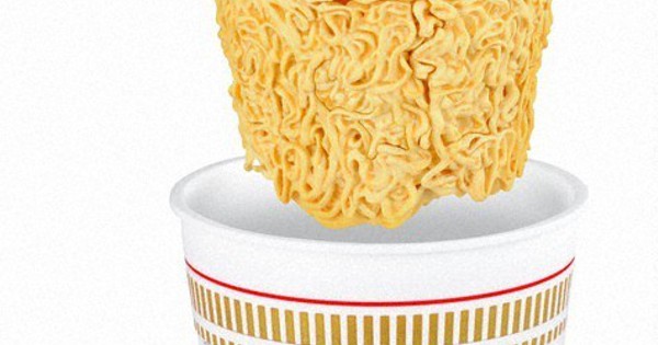 Real-size plastic model of Nissin Foods' 'Cup Noodle' debuts - The Mainichi