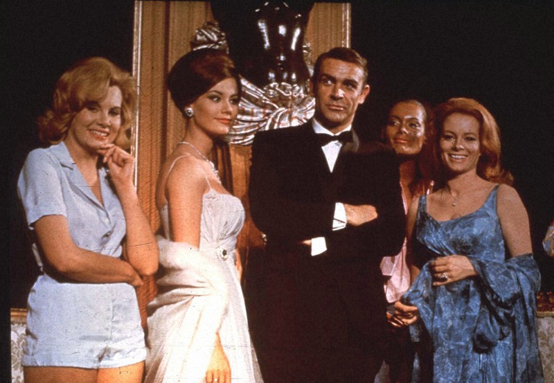 Sean Connery, the 'original' James Bond, dies at 90 - The Mainichi