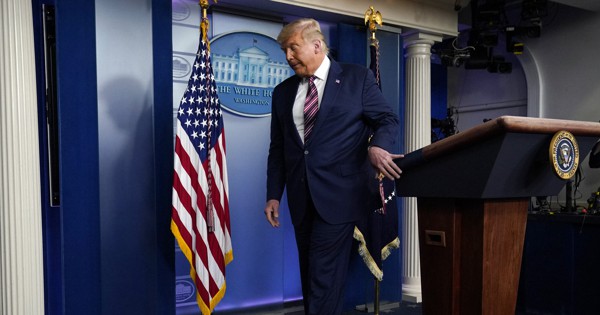 Trump tweets his outrage in all caps as votes are counted - The Mainichi