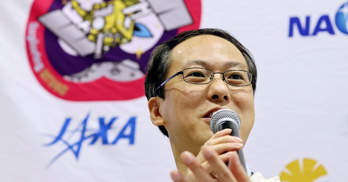 はやぶさ2：52億キロ先からようこそ カプセル到着にJAXA万歳 はやぶさ2 [写真特集7/8] | 毎日新聞