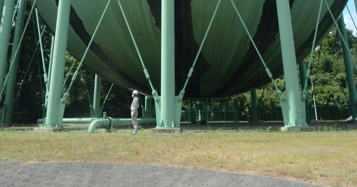 Watermelon-themed gas tank in Japan dismantled like peeled apple - The ...