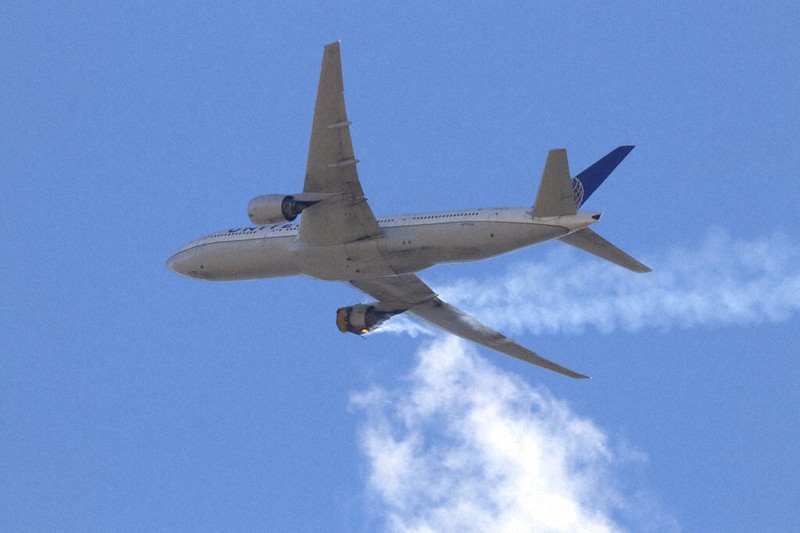 FAA orders United to inspect Boeing 777s after emergency - The Mainichi