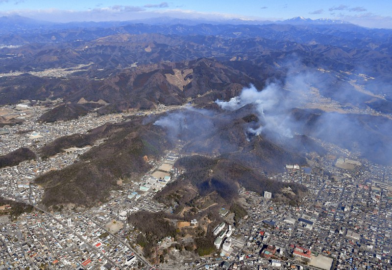 In Photos: Wildfire burns across more than 10 hectares of east Japan ...